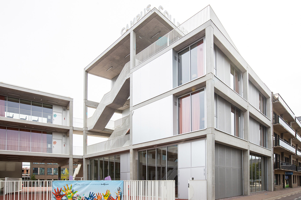 364. HEILIG HART COLLEGE – Atelier d'architecture Pierre Hebbelinck